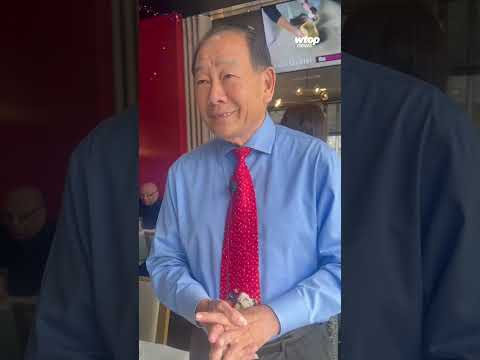 Hundreds celebrate Christmas with dinner at local Chinese restaurant