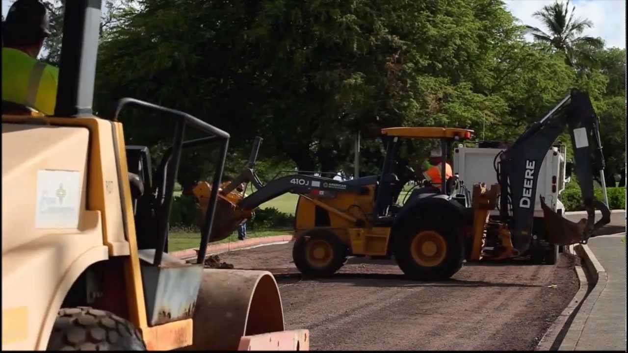 Mighty Machines. Wheel Loader and BlackHoe