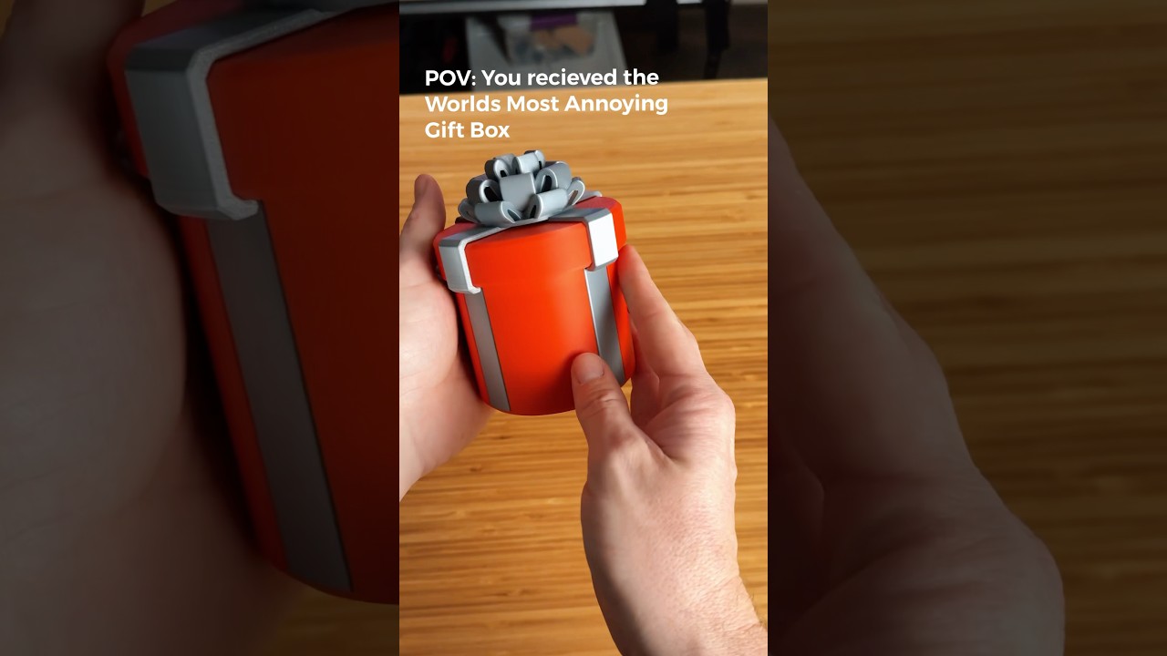 Open it or throw it in the trash? #3dprinted #prankgift #graduationgift