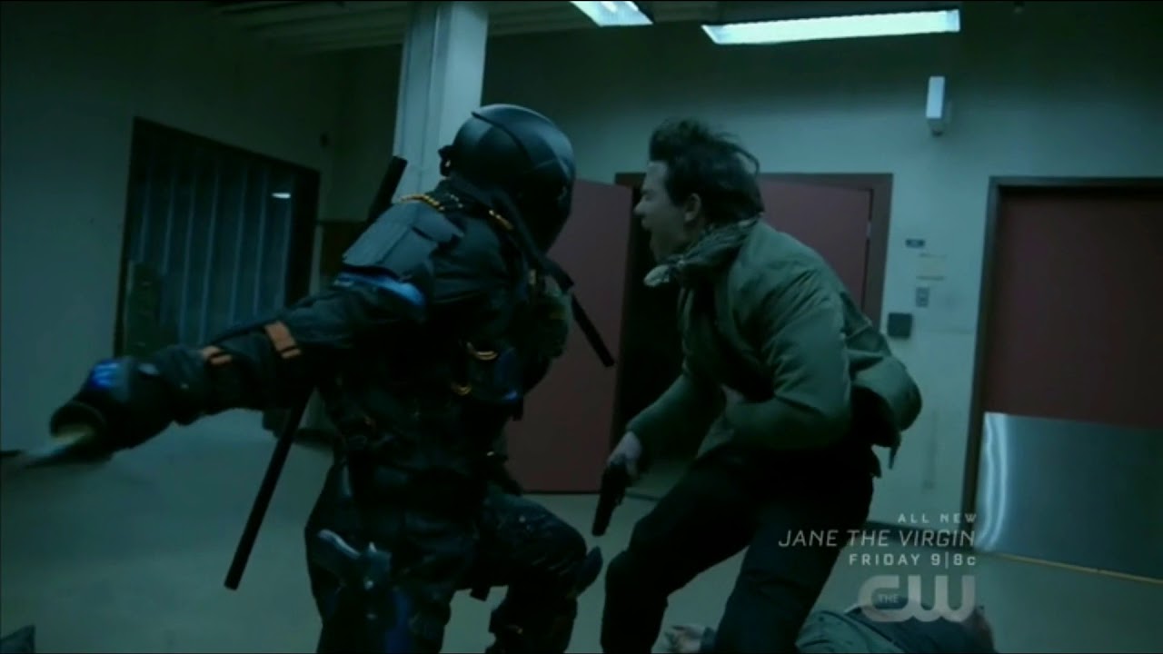 Arrow season 6-Deathstroke (Slade Wilson) vs Jackals! Action scene!