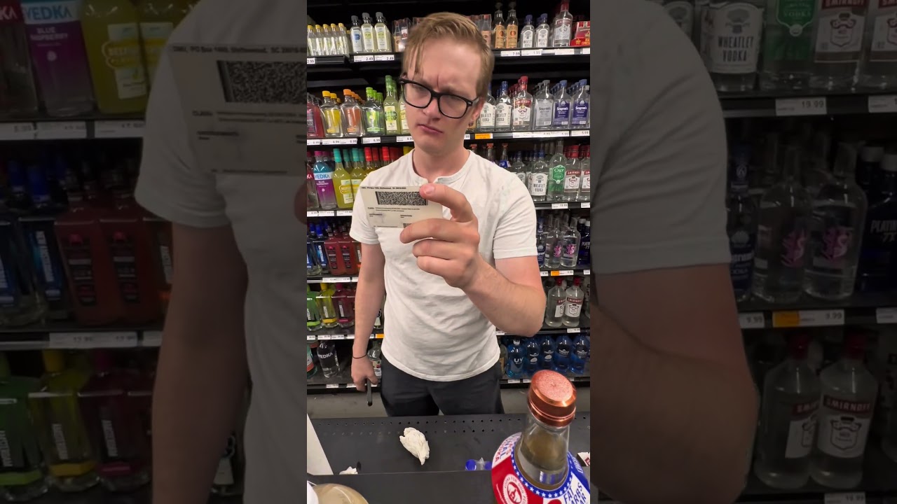 BUYING ALCOHOL THE NIGHT BEFORE YOU TURN 21!!!