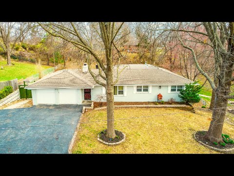 Amazing 5,000 SF Briarcliff Home in Kansas City, MO | Cates Auction