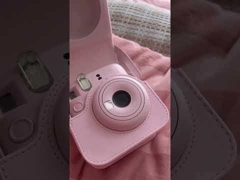 Refilling my camera๐ธ #instaxmini #instaxmini12 #pink #pinkcamera #cute #instax #fujifilm #refill