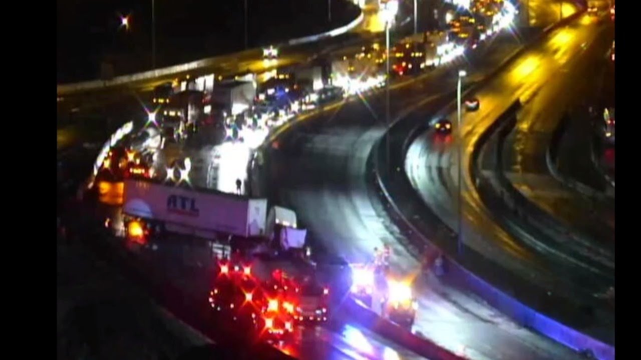 Another semi-trailer crash closes both directions of I-5 in Tacoma