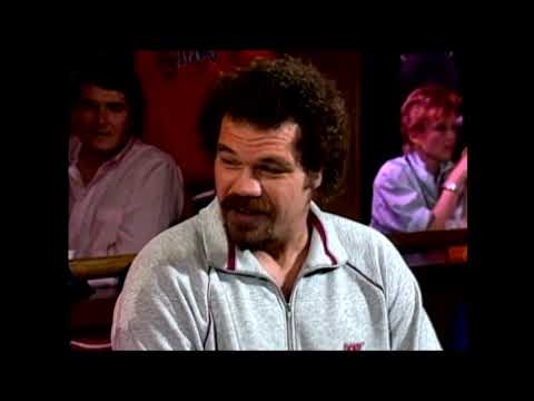 Bob Uecker and Tex Cobb discuss boxing career on The All New Bob Uecker Sports Show
