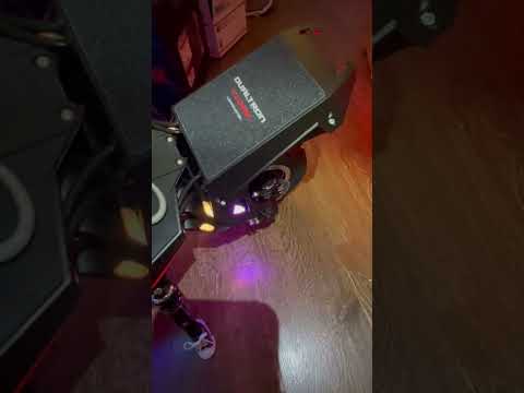 charging the dualtron storm limited 3780 watt hour battery with included 6amp lithium fast charger