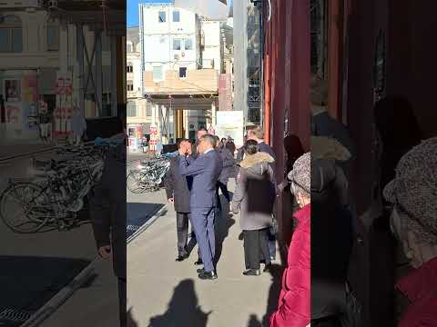 On Monday the mayor of Shanghai Gong Zheng was received by representatives of the government council