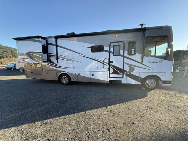 Used 2014 Monaco Monarch Se 32WBD For Sale in Mt. Vernon, WA ...