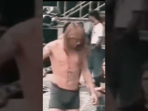 Axel Rose very Crazy 🖤 #axelrose #rock #gunsnroses #axlrose #axl #rock2000s #rockinternacional #gnr