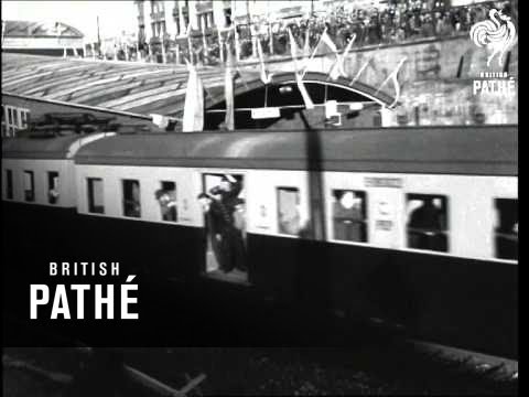 New Warsaw Railway AKA Electric Railway In Warsaw (1949)