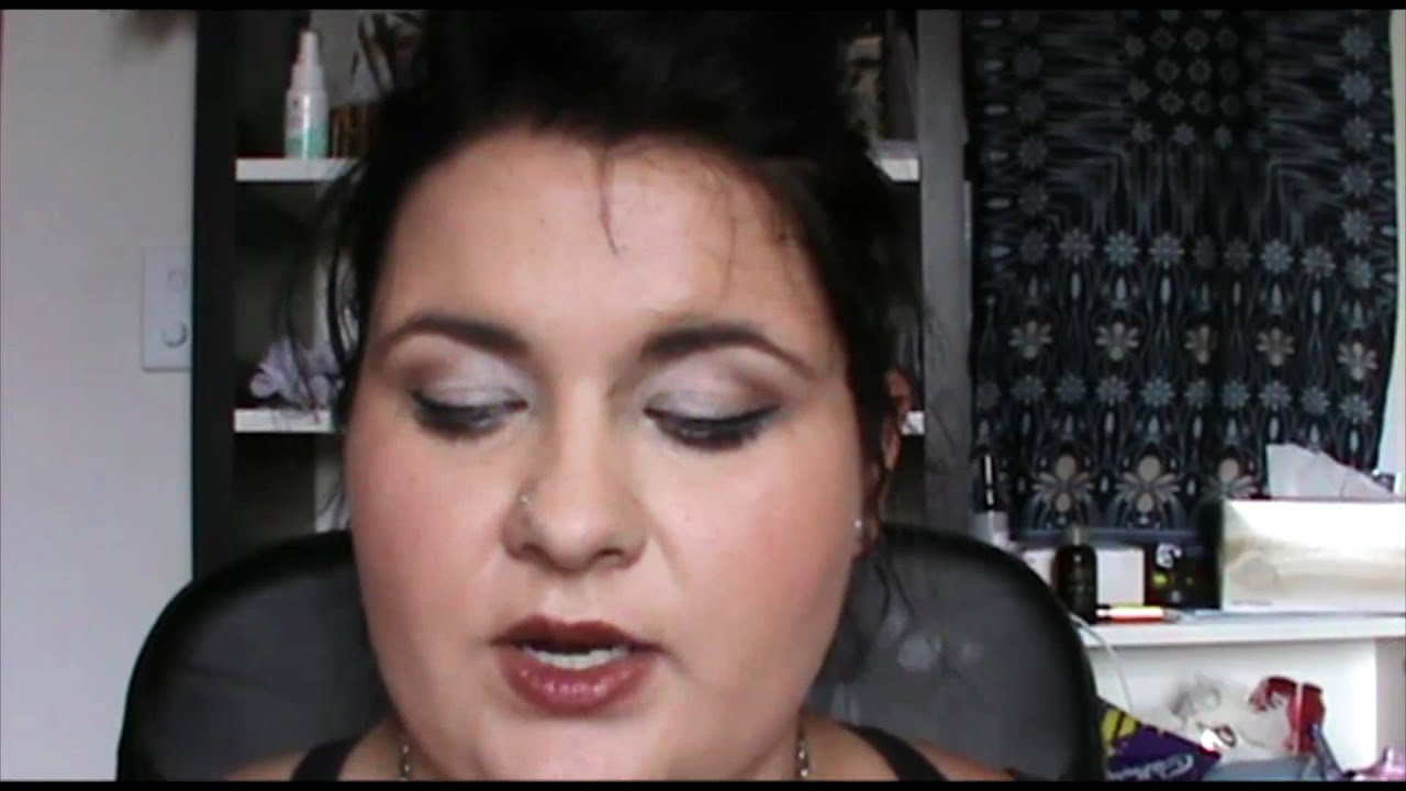 Jan 2012 - A review - Bella Box