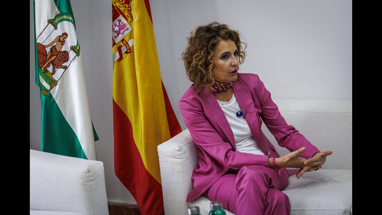 Tertulia La Trinchera. Montero protagoniza la peor campaña electoral de la historia