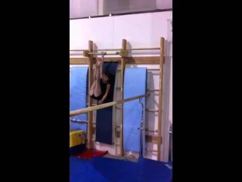1-arm leg raises – Gymnastics Coaching.com