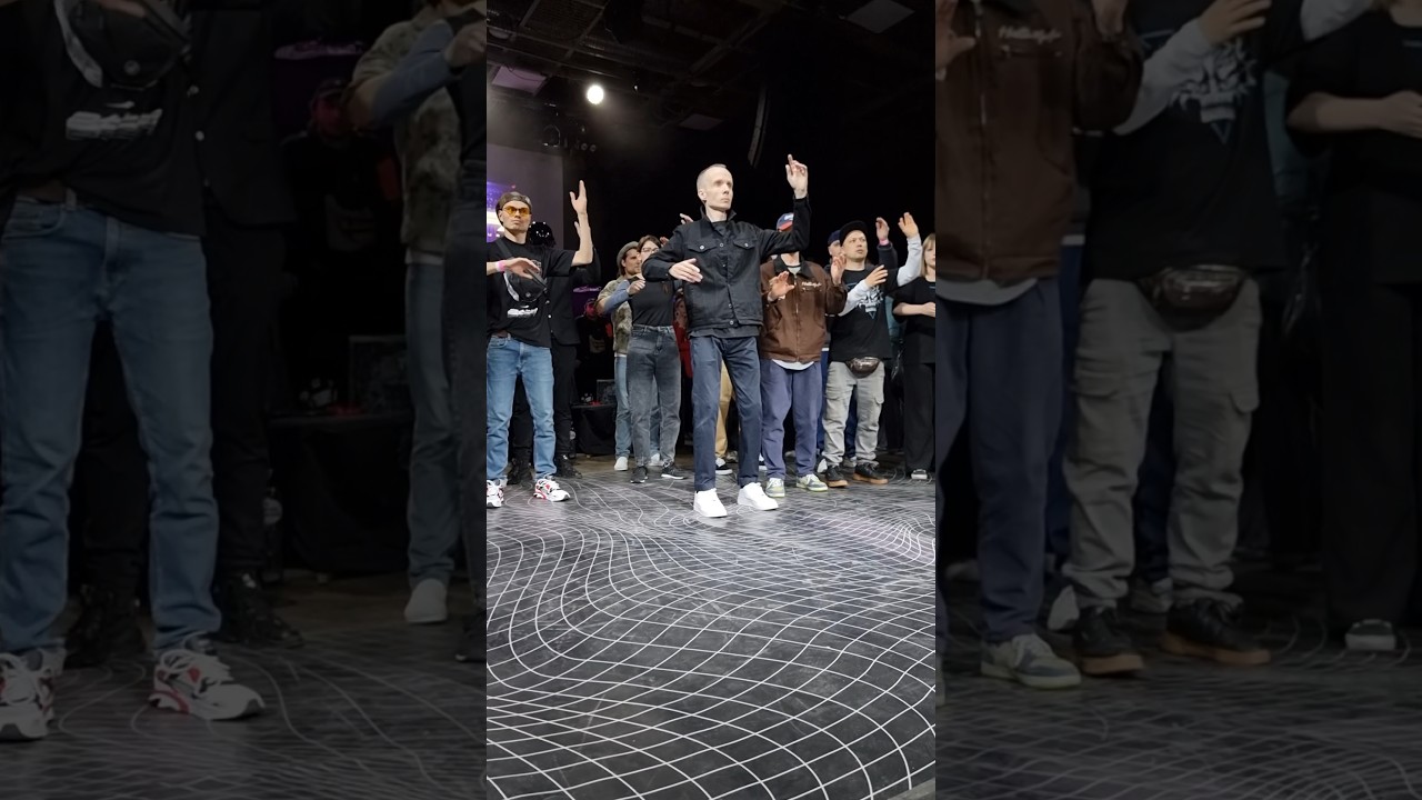Robot dance Flashmob part 1