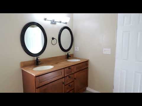10404 Hunters Trail Lakeland, FL 33809