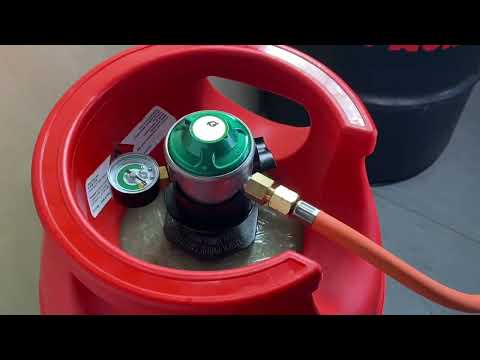 HOW TO: Mount a 29 mBar Gas regulator on a Gas cylinder