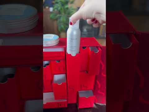 Latest In Beauty x Style Advent Calendar 2023 - mini reveal