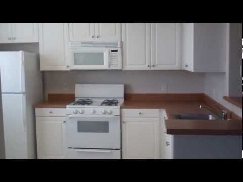 Bella Vista at Warner Ridge Apartments - Woodland Hills - 3 Bedroom - The Coppola Floorplan