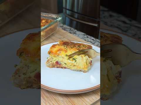 MAKE AHEAD CRUSTLESS QUICHE | #breakfastrecipe #breakfastideas #mealprep