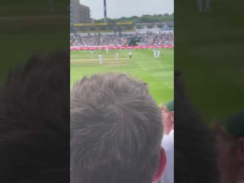 Barmy army chant at lords (na na joe rote)