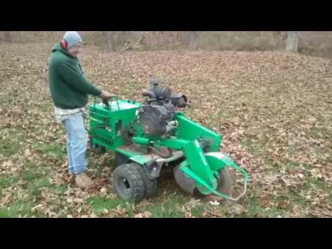 stumpgrinding with the Vermeer SC252