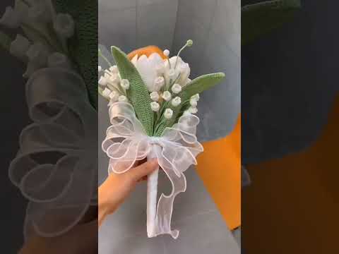 White Tulip Crochet Bouquet #crochetflowers #crochetlove #crochetaddict