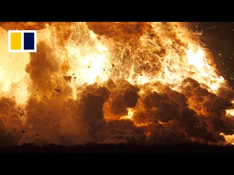 SpaceX Starship explodes during ground test