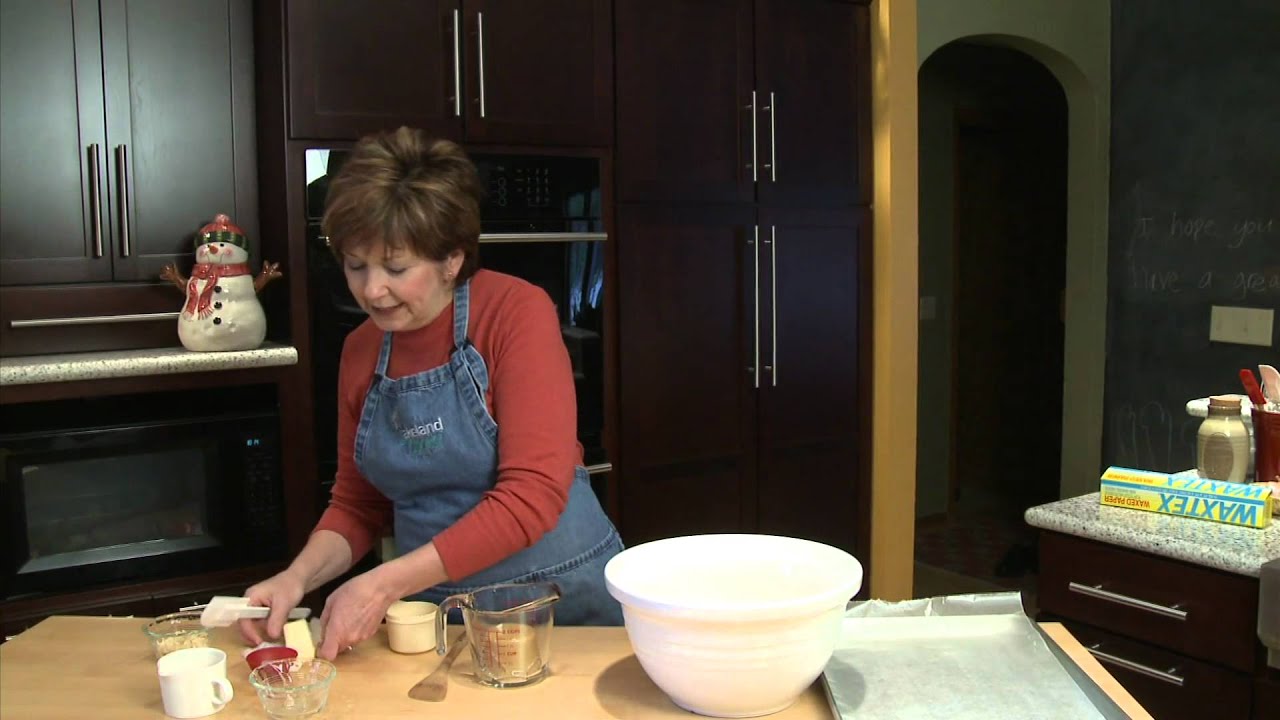 Chocolate Chex Mix - Lakeland Cooks!