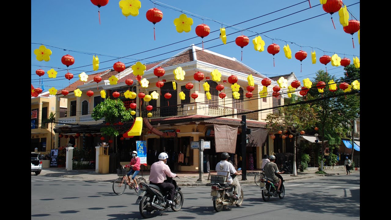 Hoi An Ancient Town Highlights (With Historical Facts)