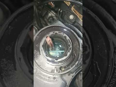 bleding air water pump bmw e90