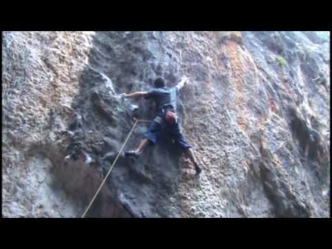 UHU (8a) - Fenda - Martim