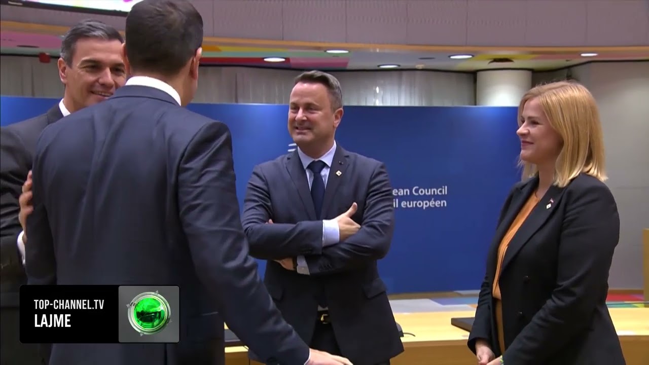 Top Channel/ Më në fund pajtim në BE: Ujdi për deklaratën në Lindjen e ... Top Channel/ Më në fund pajtim në BE: Ujdi për deklaratën në Lindjen e ...