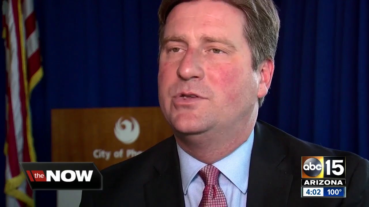 Phoenix Mayor Greg Stanton resigns, Thelda Williams assumes office