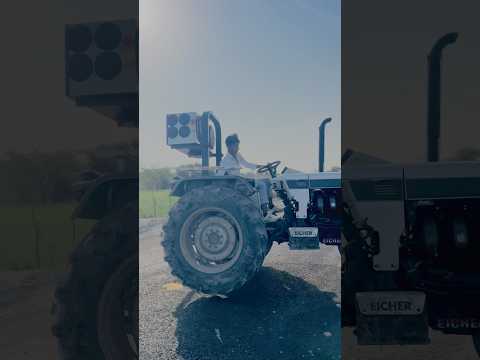 Tractor Side Stunt???????? #arjunrj51 #arjun_rj51 #nishudaswal #tractorstunt #new #shorts #tractor