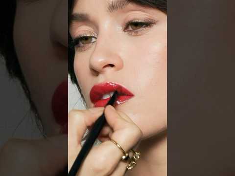 New Yearβs Eve Makeup Look π« #lisaeldridgemakeup #youtubeshorts