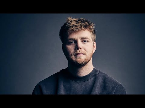 Alex Warren 2025 Tour Dates: How to Get Tickets Before They Sell Out