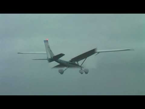 Formation Flight Cessna 152 with WT 9 Dynamic