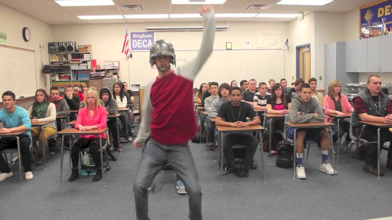 Harlem Shake Classroom Style (Bingham High School)