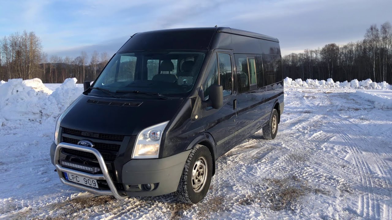 Minibuss Ford Transit 4WD 5 passagerare