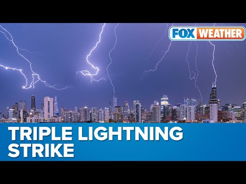 Rare Triple Lightning Bolt Strikes Chicago Skyline