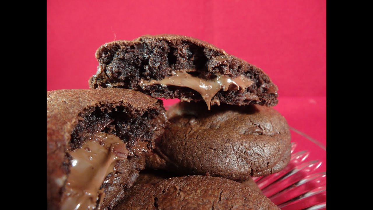 Nutella Stuffed Chocolate Chip Cookies- with yoyomax12