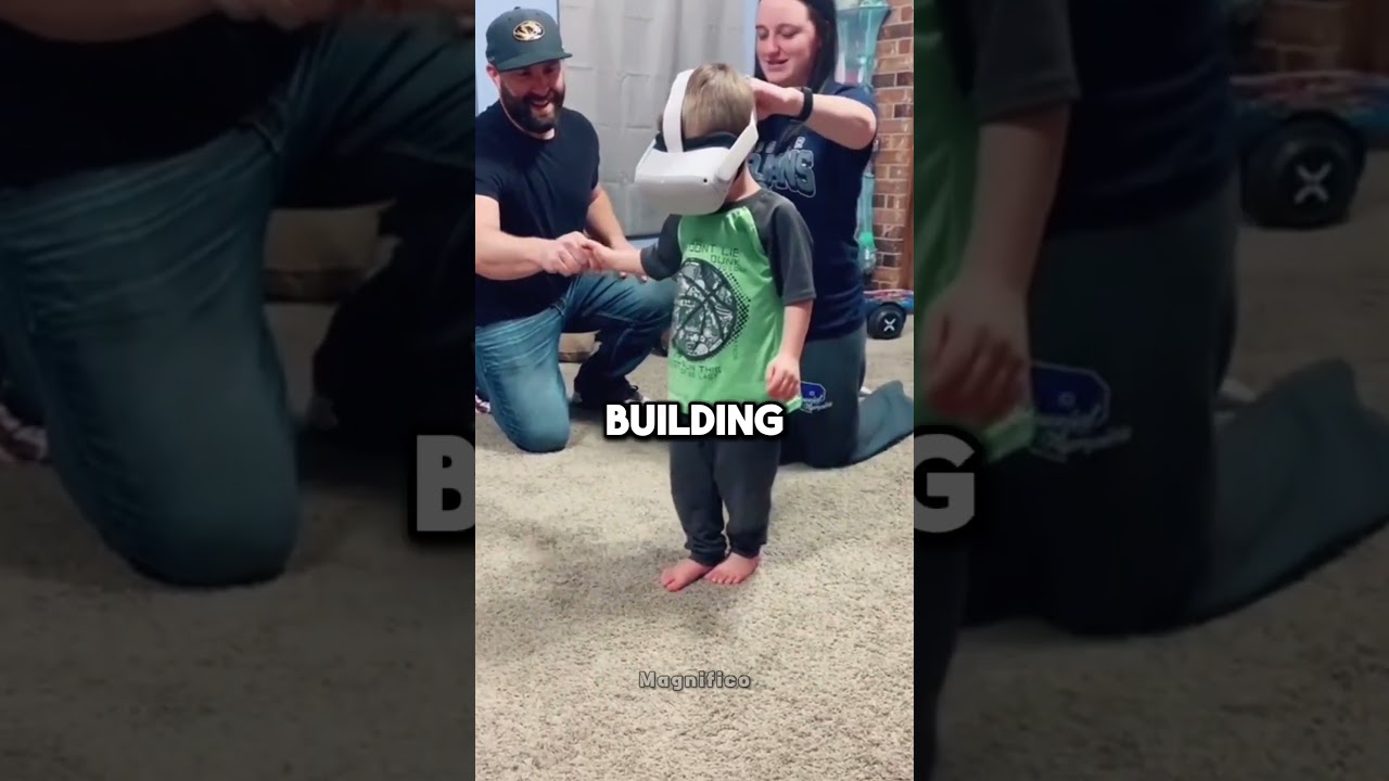 Kid Tries VR Glasses First Time ❤️