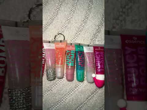 can you count how many juicy bombs i have??!!๐#essence #juicybomb #preppy #lipgloss