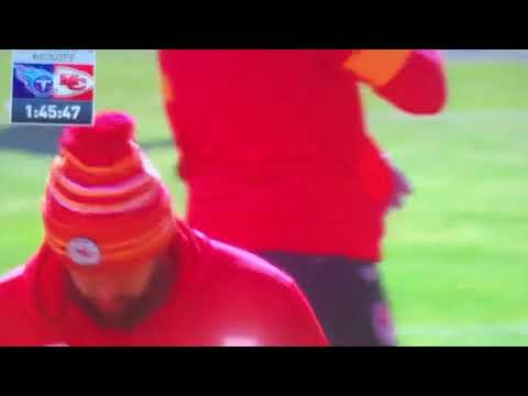 Travis Kelce pronouncing his name