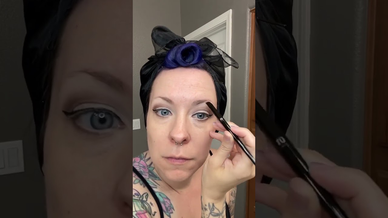 Pinup Makeup #makeup #tutorial #makeuptutorial #pinup #beauty #vintage #makeupideas #makeuplook