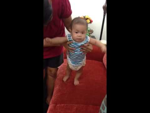 Baby Wiggle with his new trick – Diary of a newbie mom's Blog