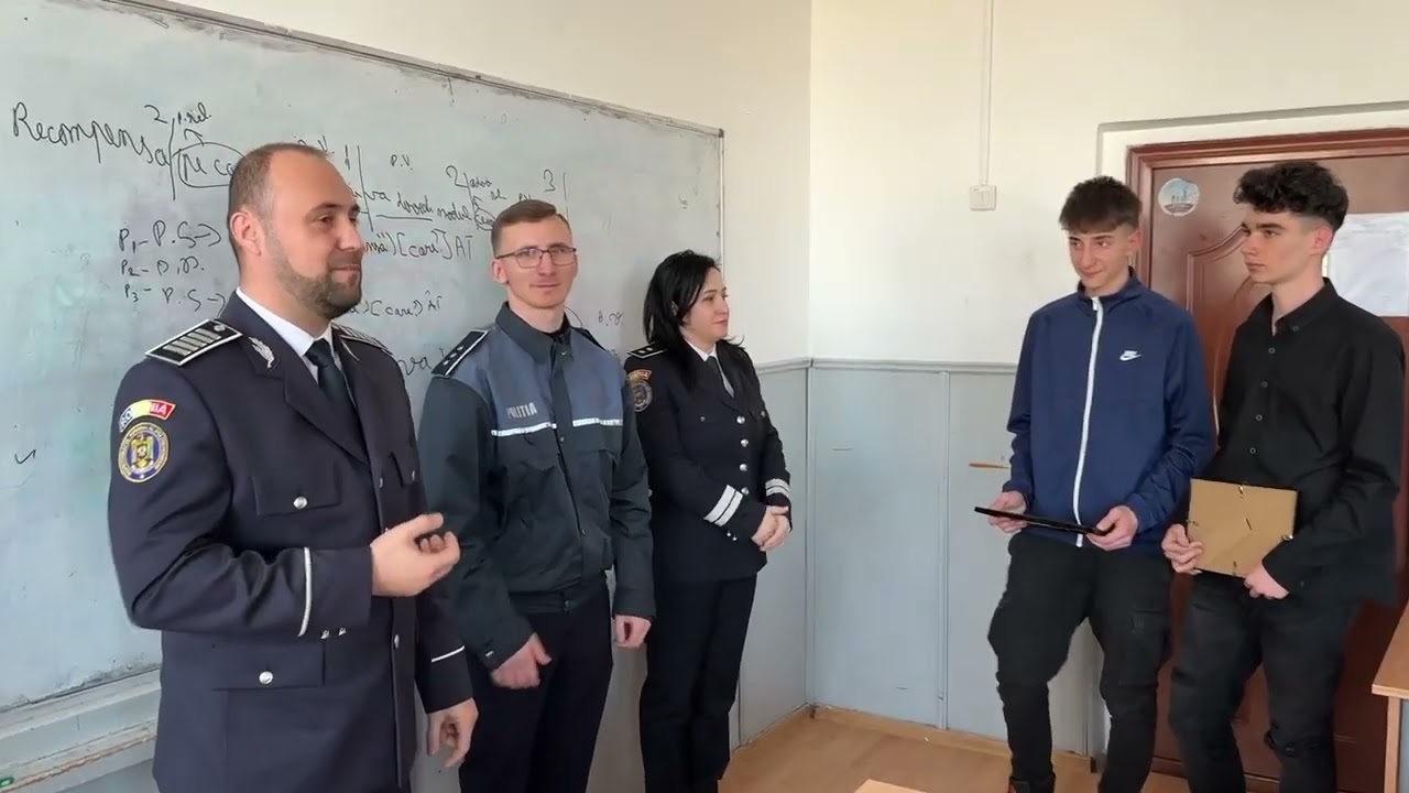 FAPTELE BUNE MERITĂ POVESTITE