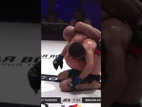 CRAZY rare submission puts opponent to sleep #submission #bjj #jujitsu #mma #ufc