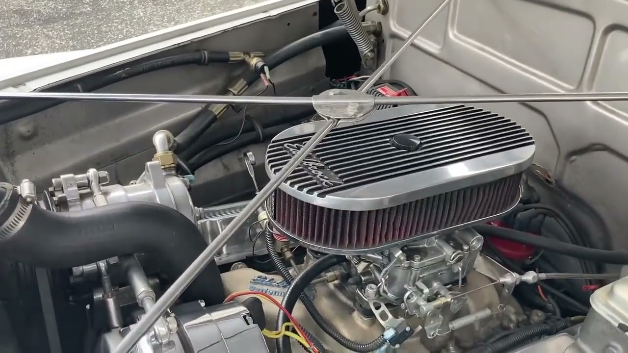 454 Powered 1941 Oldsmobile - Engine ￼