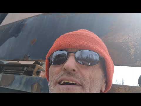 2000 c6500 wrecker working on winch